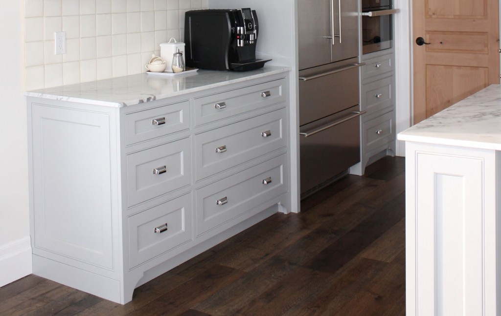 Grey Kitchen - Custom Grey Kitchen by Wesley Ellen Design & Millwork