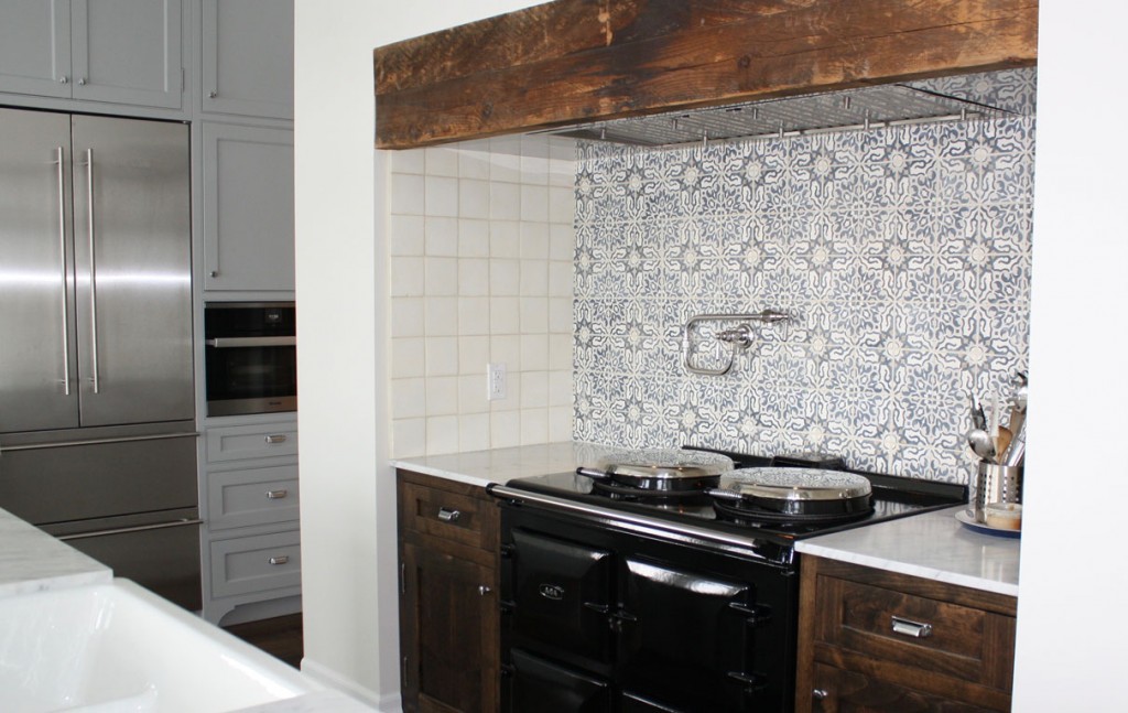 Grey Kitchen - Custom Grey Kitchen by Wesley Ellen Design & Millwork