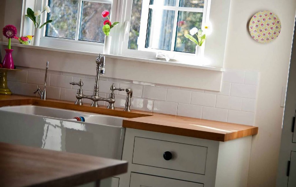 Free Standing Kitchen - Maggie's Free Standing Cottage Kitchen